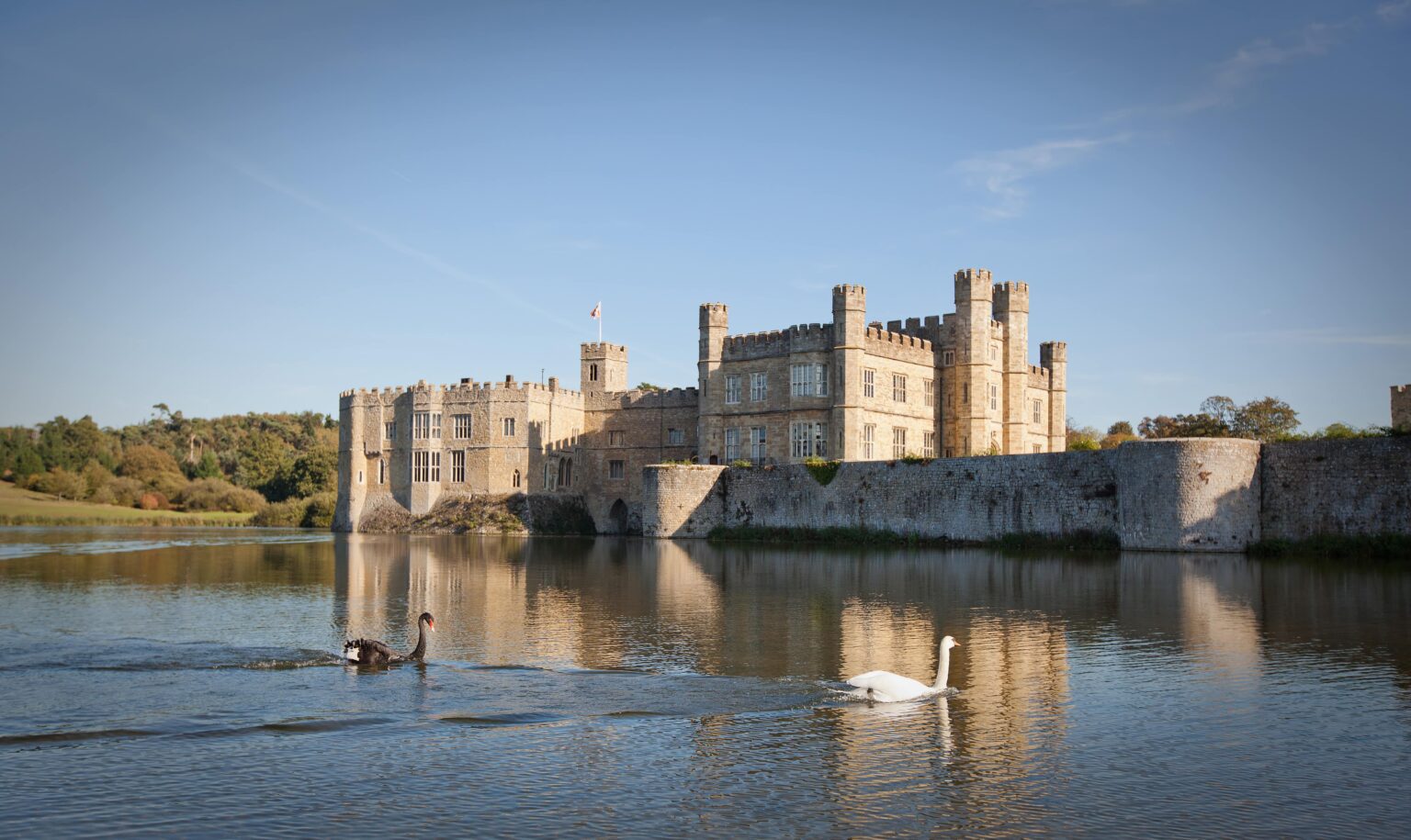Visit - Leeds Castle