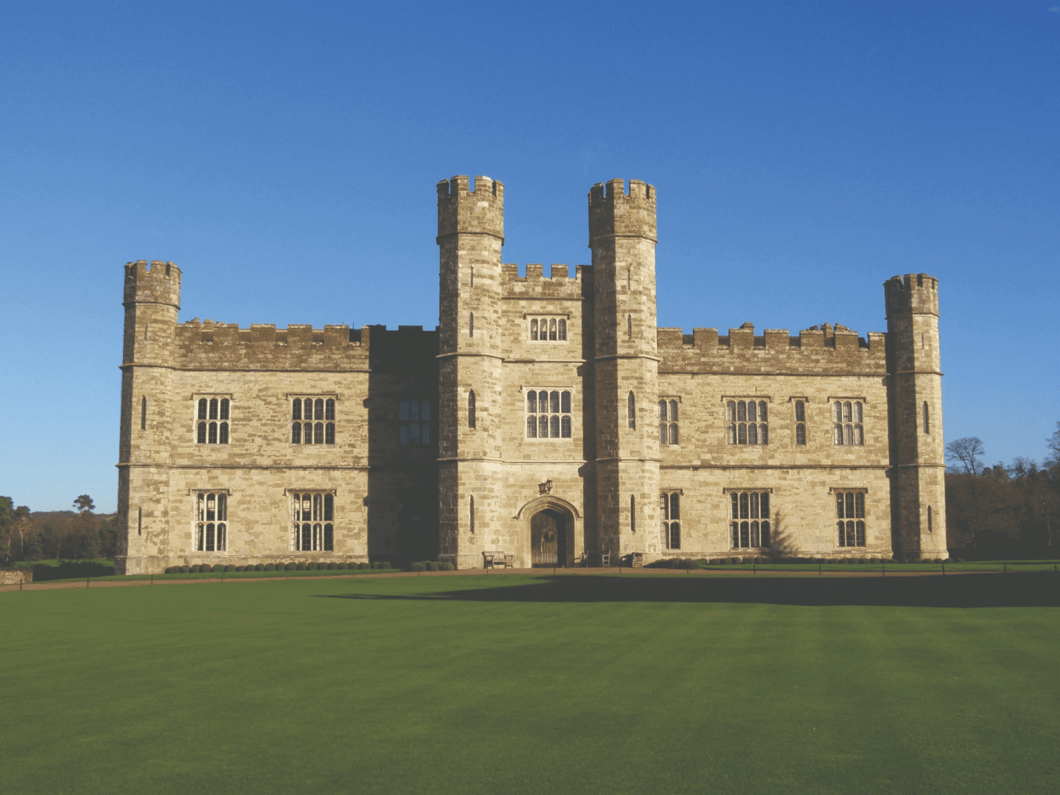 Christmas Lights at Leeds Castle - Leeds Castle