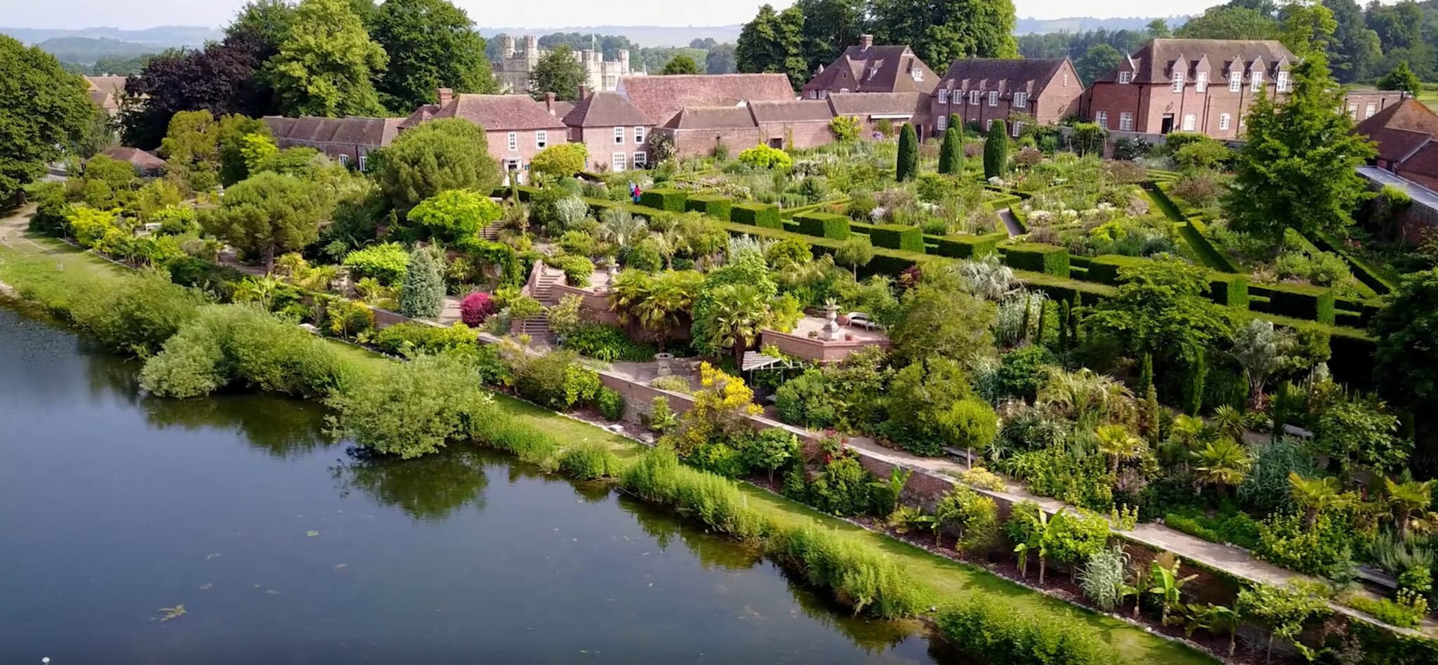 Lakeside Lodges - Leeds Castle